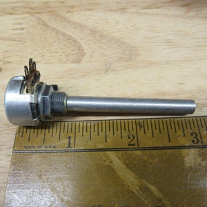 Electronic Parts, Metal Connector Electrical Parts assemblage ...