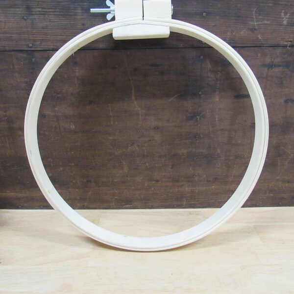 Large Wooden Quilting Hoop - Etsy