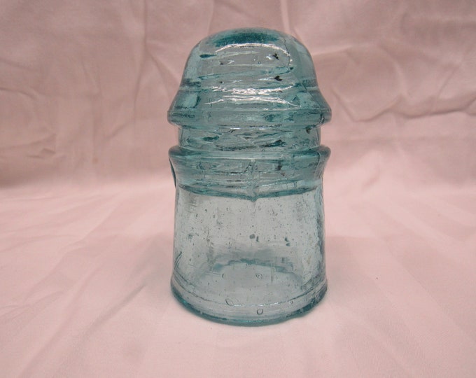 Aqua Glass Insulator, Light Aqua Glass Insulator, No Embossing Glass ...