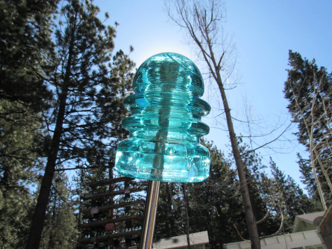 Aqua Glass Insulator, Pretty Aqua "gayner" Insulator - Collectible ...
