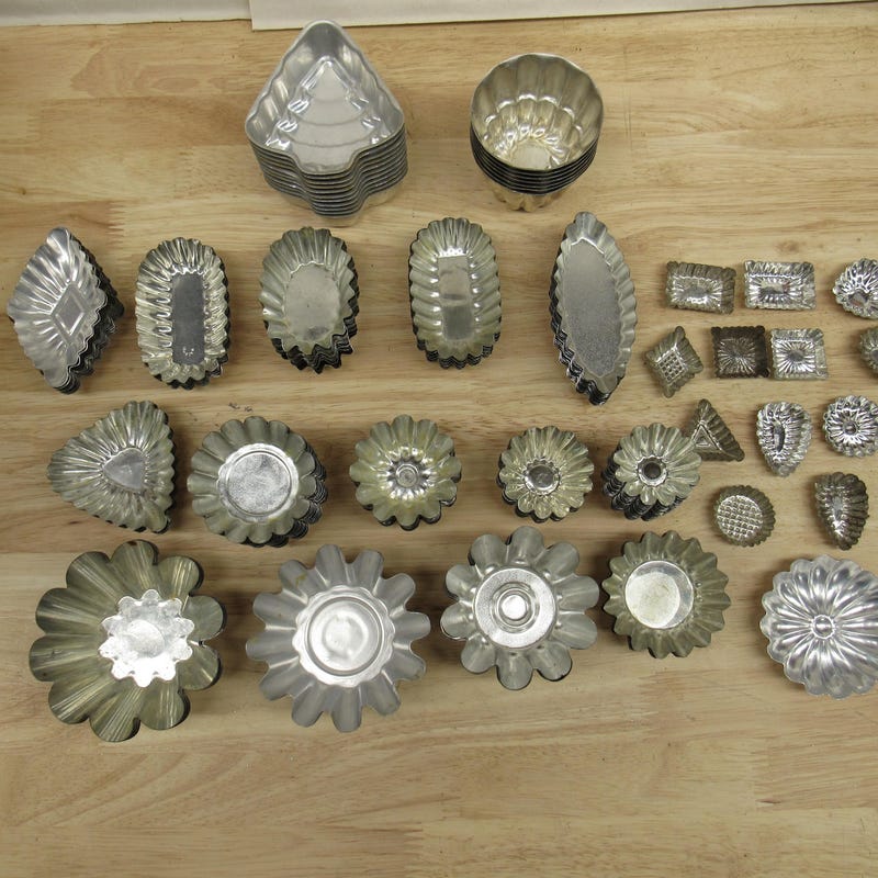 Vintage Tin Molds - Etsy