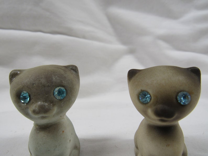 Rhinestone Cat Statues, 2 Ceramic Cats With Sparkle Eyes, Blue Eyed Cat ...