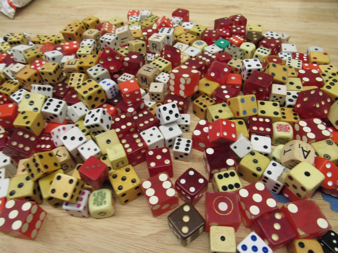 Dice Assortment, 50 Assorted Dice Assemblage, 50 Assorted Dice Pieces ...