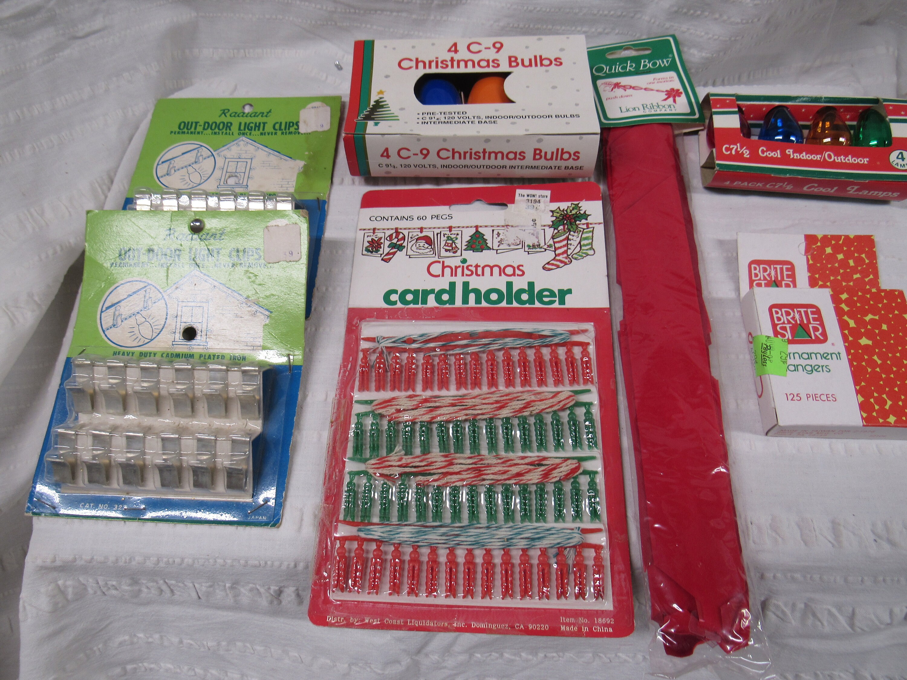 Decorative Christmas Items, Assorted Allotment of Christmas Bulbs Light ...