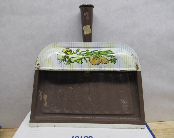 Vintage Dust Pan, Brown and White Vegetable Dust Pan, Ballonoff Dust ...