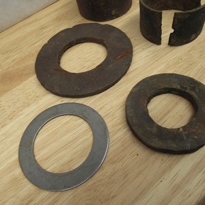 Rusty Metal Rounds, Metal Rings, Metal Rings With Cogs, Rusty Metal ...