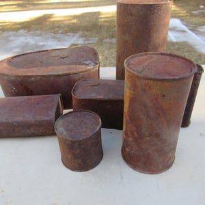 Rusty Cans Assortment, 7 Rusty and Rustic Cans - Yard Art or Home Decor ...