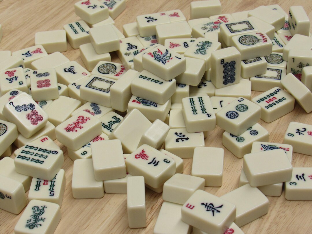 Plastic Mahjong Tiles, 12 White Plastic Mahjong Tiles, Craft Mahjong ...