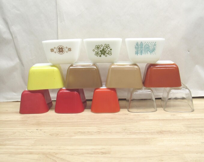 Pyrex Primary Colors Refrigerator Dish Set, 1950's Vintage Pyrex ...