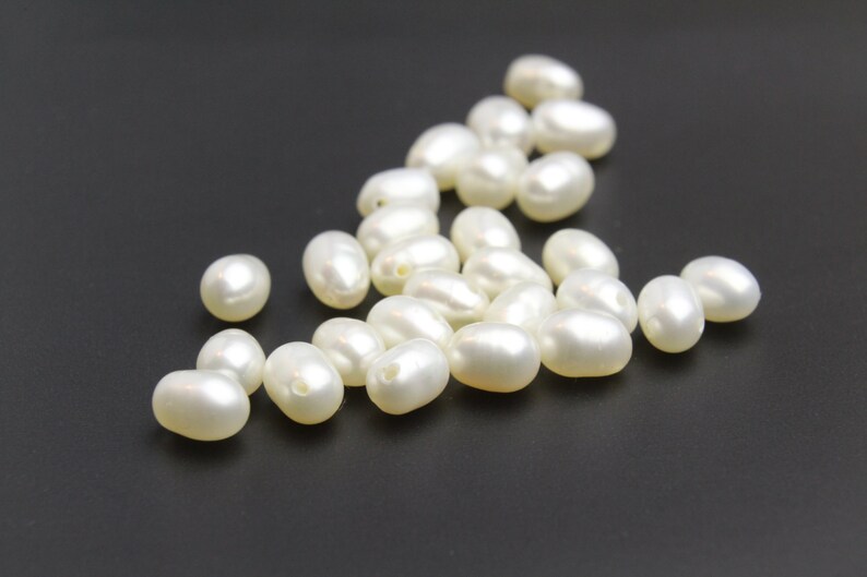 White Freshwater Rice Pearls Approx. 4x6mm 10 Pcs Top Side - Etsy