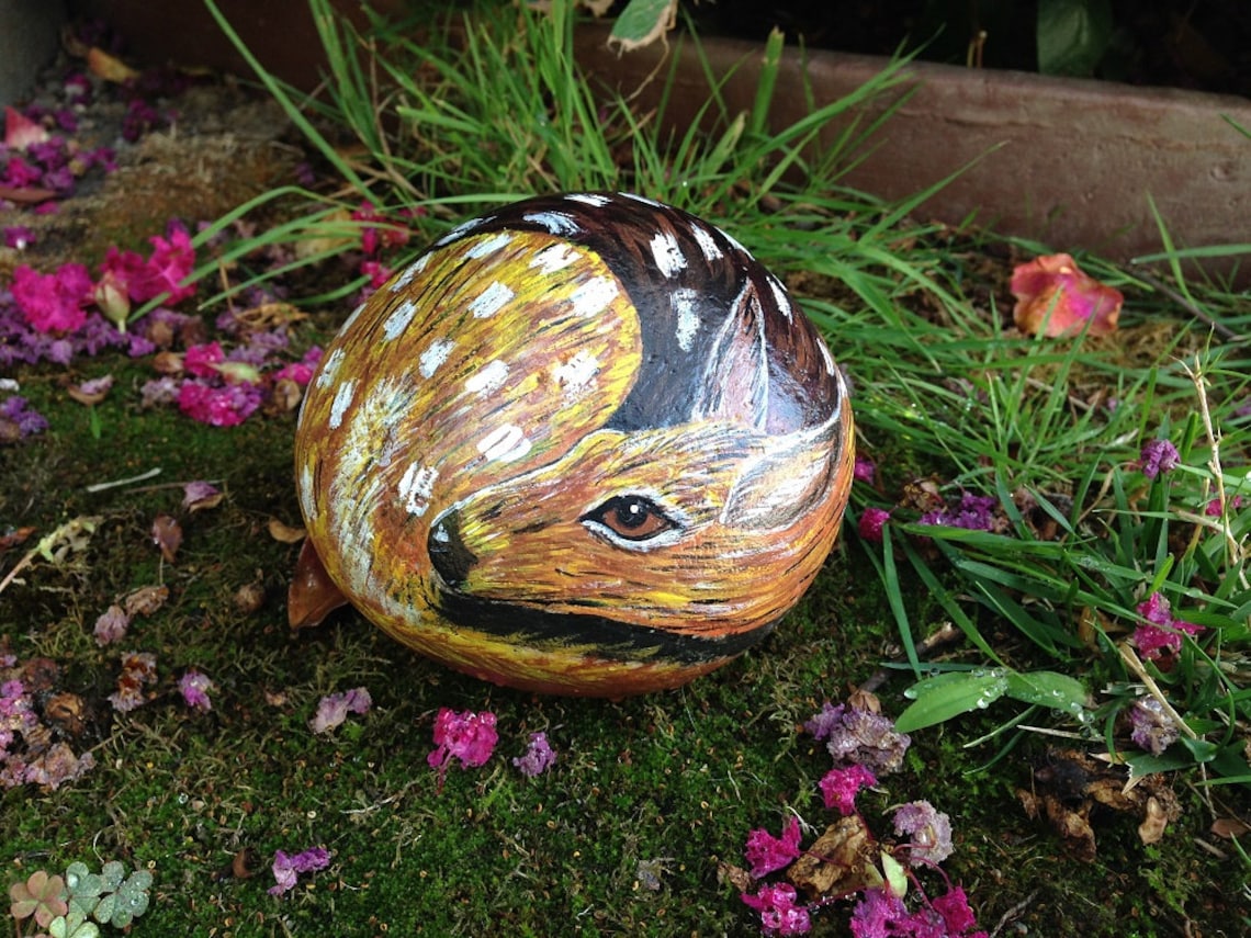Hand-painted Fawn Stone: Forest Animal Decor, Pet Lover Gift - Etsy