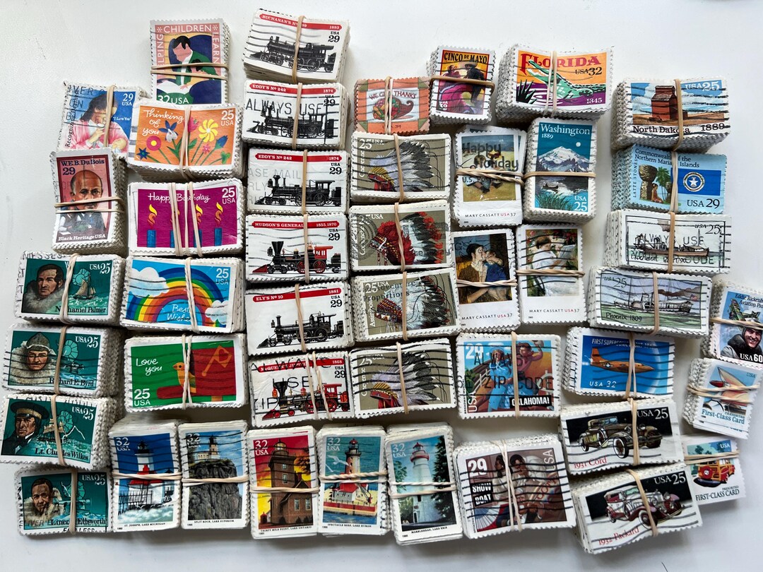 TOPICAL BUNDLEWARE Vintage Canceled US Postage Stamps 25 Stamps per ...