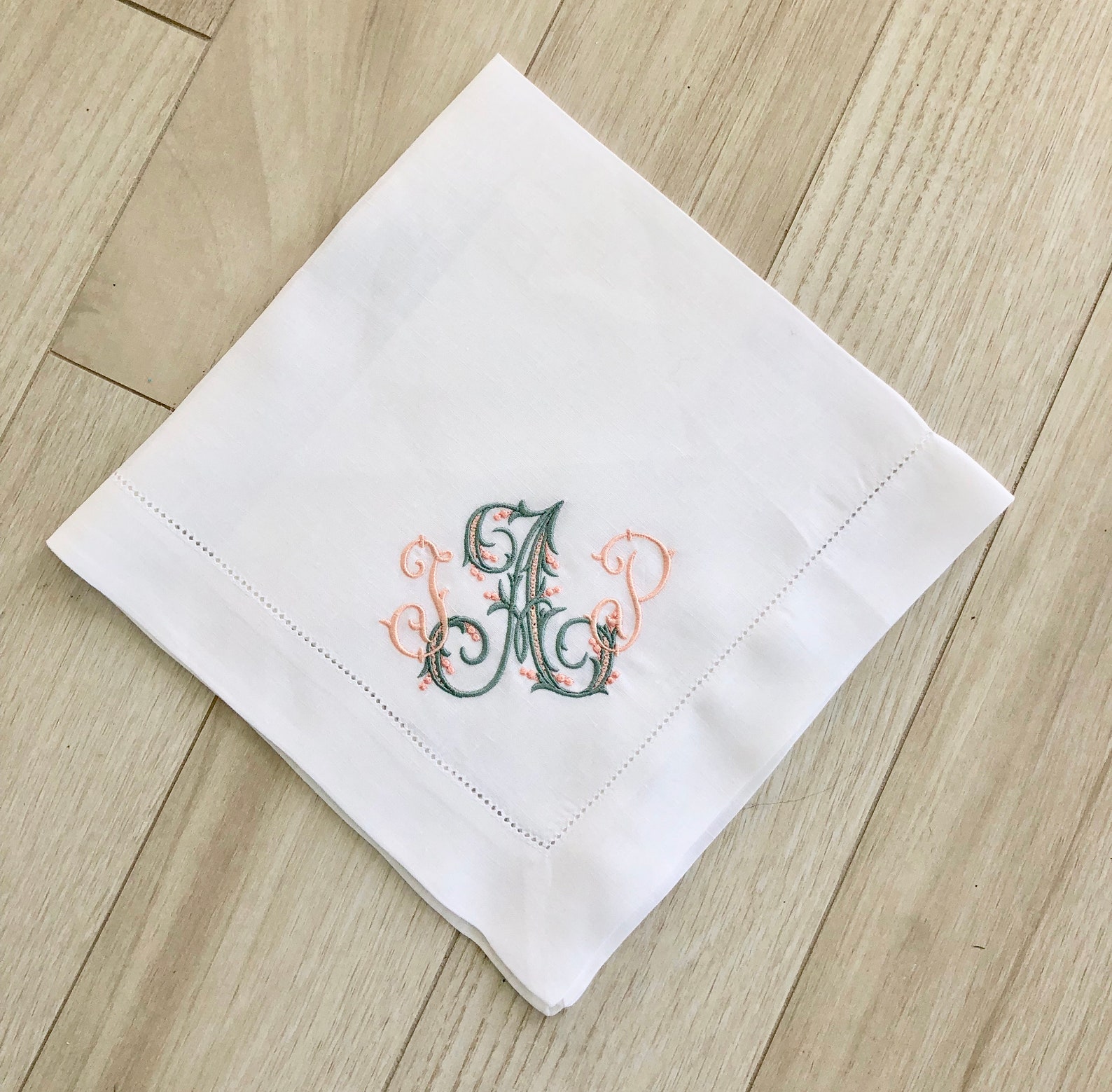 Personalized Napkins. Monogram Embroidered Cloth Napkins. Fine | Etsy