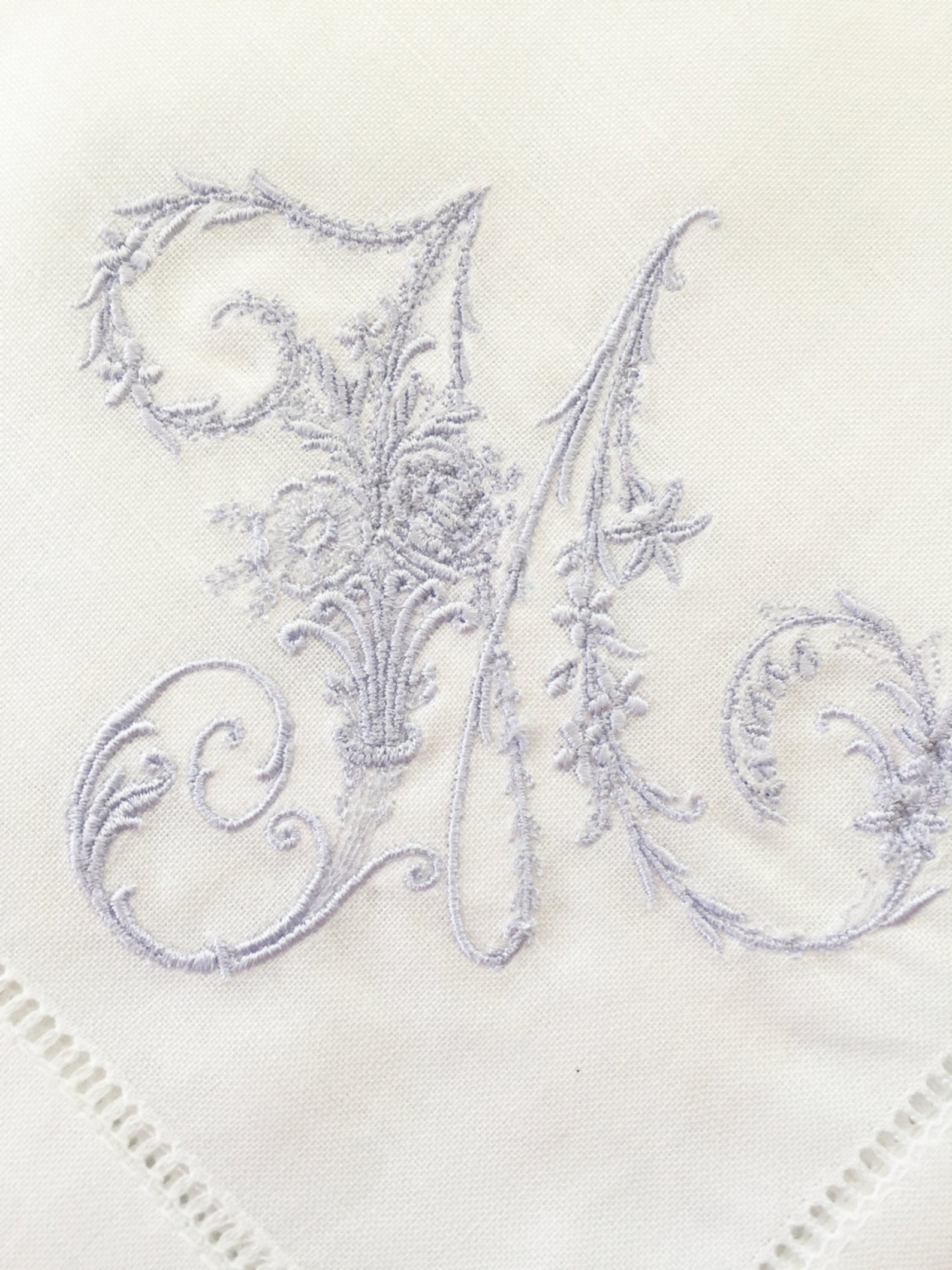 Embroidered Linen Cloth Napkins. Monogrammed Victorian Letter. Linen ...