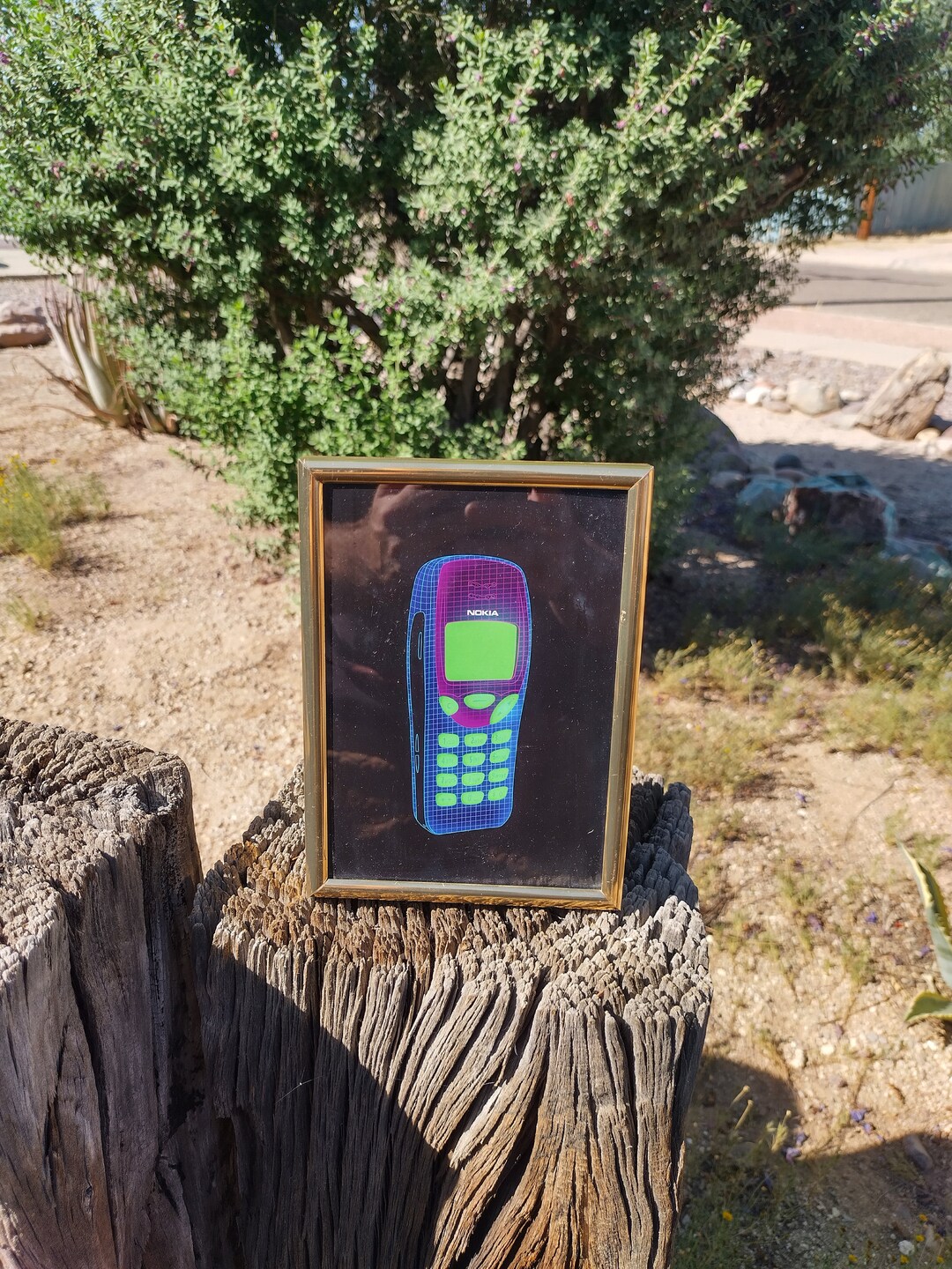 Neon Retro Nokia Phone Art Print by Neon Nicho - Etsy