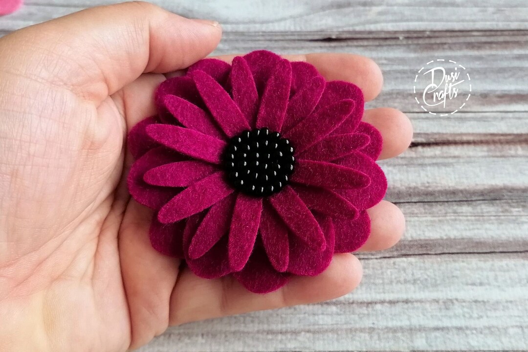 Bigger Gerbera Daisy Flower Brooch, Gerber Felt Flower Brooch / READY to SHIP - Etsy