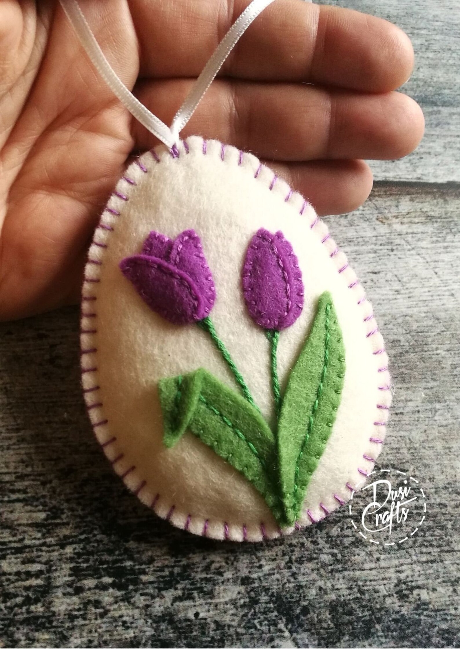 Bigger Felt Easter Ornament With Two or Three Tulips Wool - Etsy