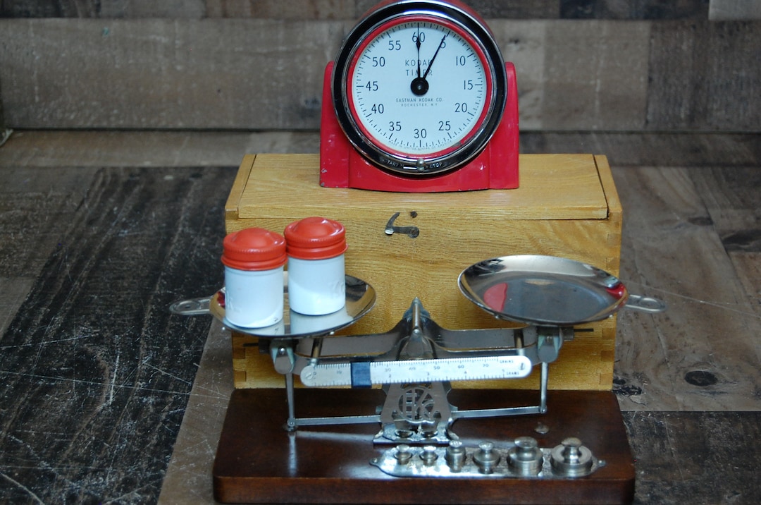 Kodak Studio Scale, Kodak Timer, 2 Kodak Metal Cans, Vintage 1930's ...
