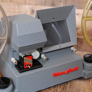 Vintage Film Editor, Mansfield 650 8mm Editor With 8mm Film Splicer in ...