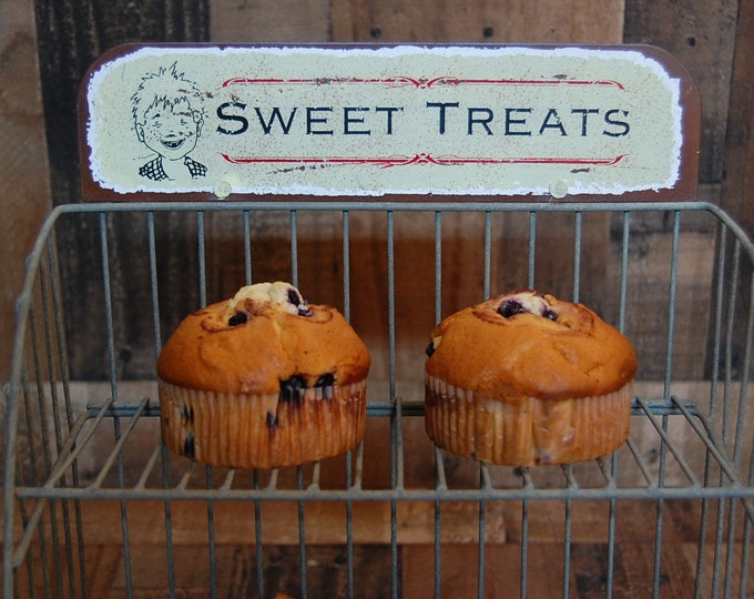 Vintage Sweet Treat Reproduction Rack, General Store Candy, Cake ...