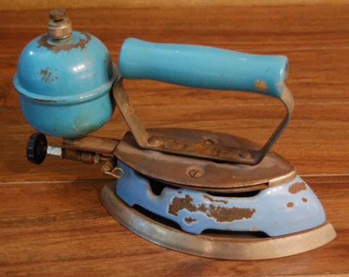 Vintage Gas Iron, Great Original Vintage Blue Color, Farmouse Shabby ...