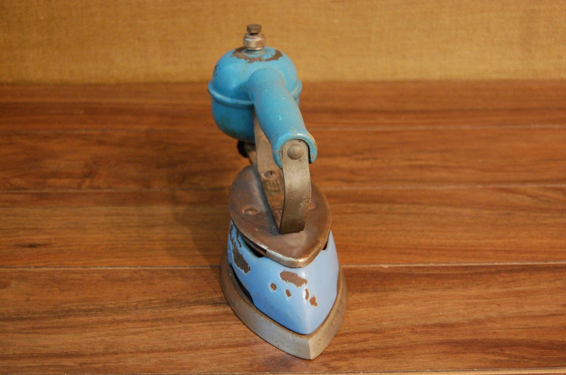 Vintage Gas Iron Great Original Vintage Blue Color Farmouse | Etsy