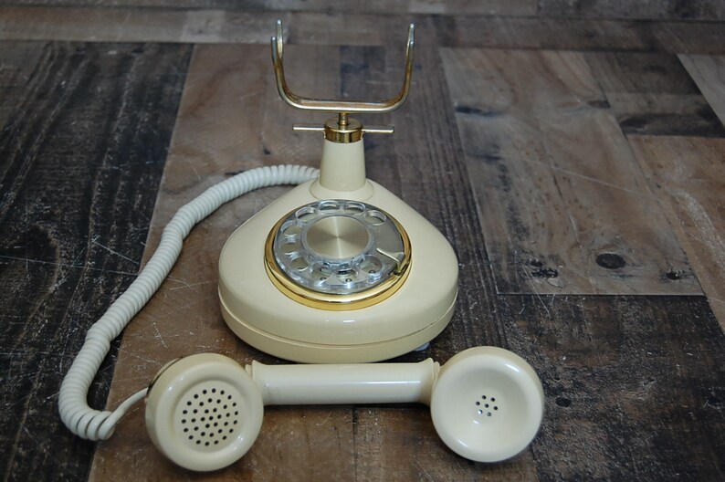 Vintage Princess Table Phone 1970's Phones is in great | Etsy