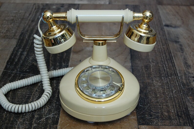 Vintage Princess Table Phone 1970's Phones is in great | Etsy
