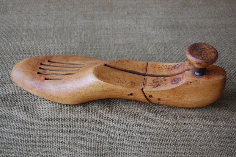 Vintage Wood Shoe Form, Full Size Shoe Form, Vintage Articulating Shoe ...