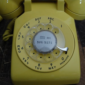Vintage Original Yellow Dial up Table or Desk Telephone in Good Working ...
