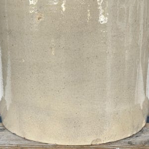 Antique Crock 2 Gallon Crock With Distressed Wear Antique Salt Glazed ...