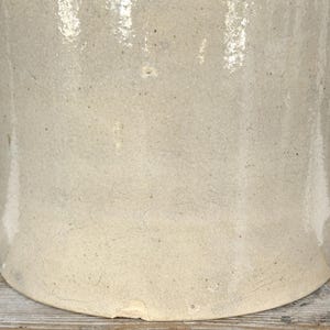 Antique Crock 2 Gallon Crock With Distressed Wear Antique Salt Glazed ...