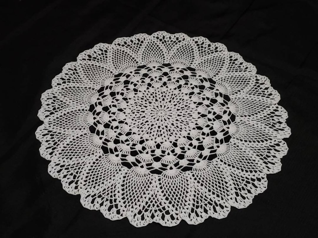 White Crocheted Round Tablecloth/centerpiece,crochet Doily, White Lacy ...
