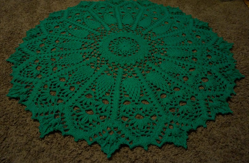 CROCHET RUG Green Rug Giant Doily Lacy Rugdoily Rug Round | Etsy