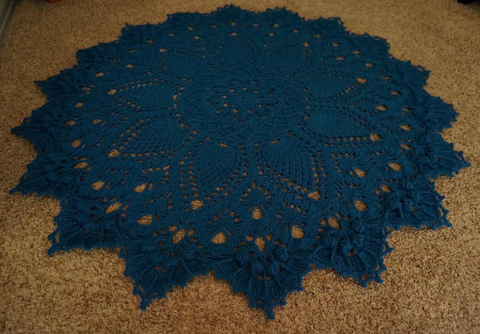 Crochet rug doily rug giant doily pineapple rug lacy rug | Etsy