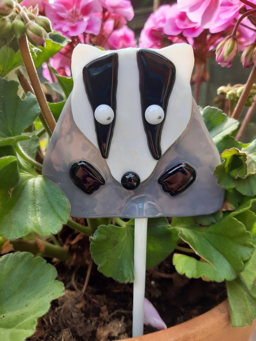 BADGER GLASS GARDEN Ornament Flower Pot Cute Badger Quirky Hand Cut ...