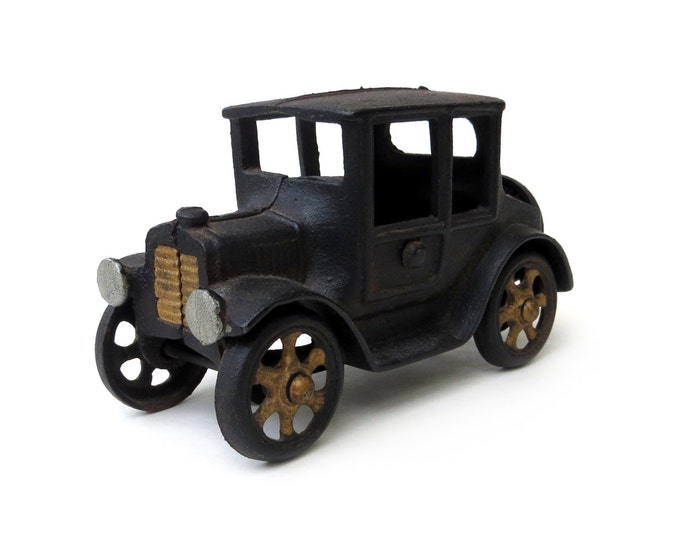 Vintage Cast Iron Model T Ford Toy Display Sedan Touring Car, 5.6 Long ...