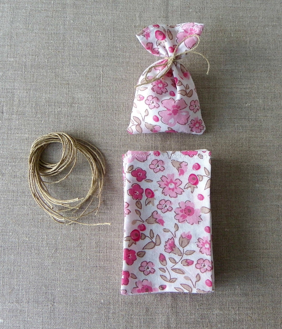 Bag Sachet Pouch Container for Sweets Pink Taupe White Flowers Baptism ...