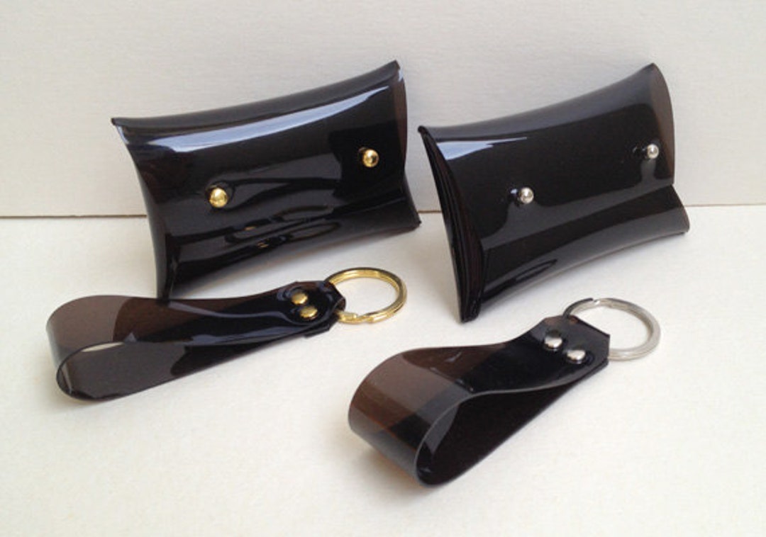 Handmade Vinyl Card Holder and Keychain Set - Thailand - Etsy
