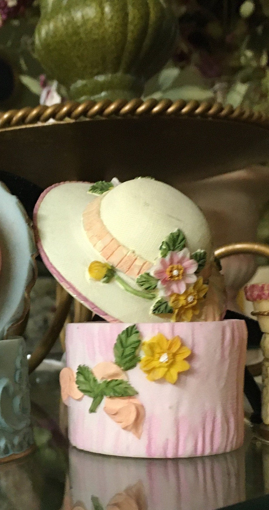 Hat Keepsake Boxes in Resin, Miniature Hat Boxes, Removable Hat Lids - Etsy