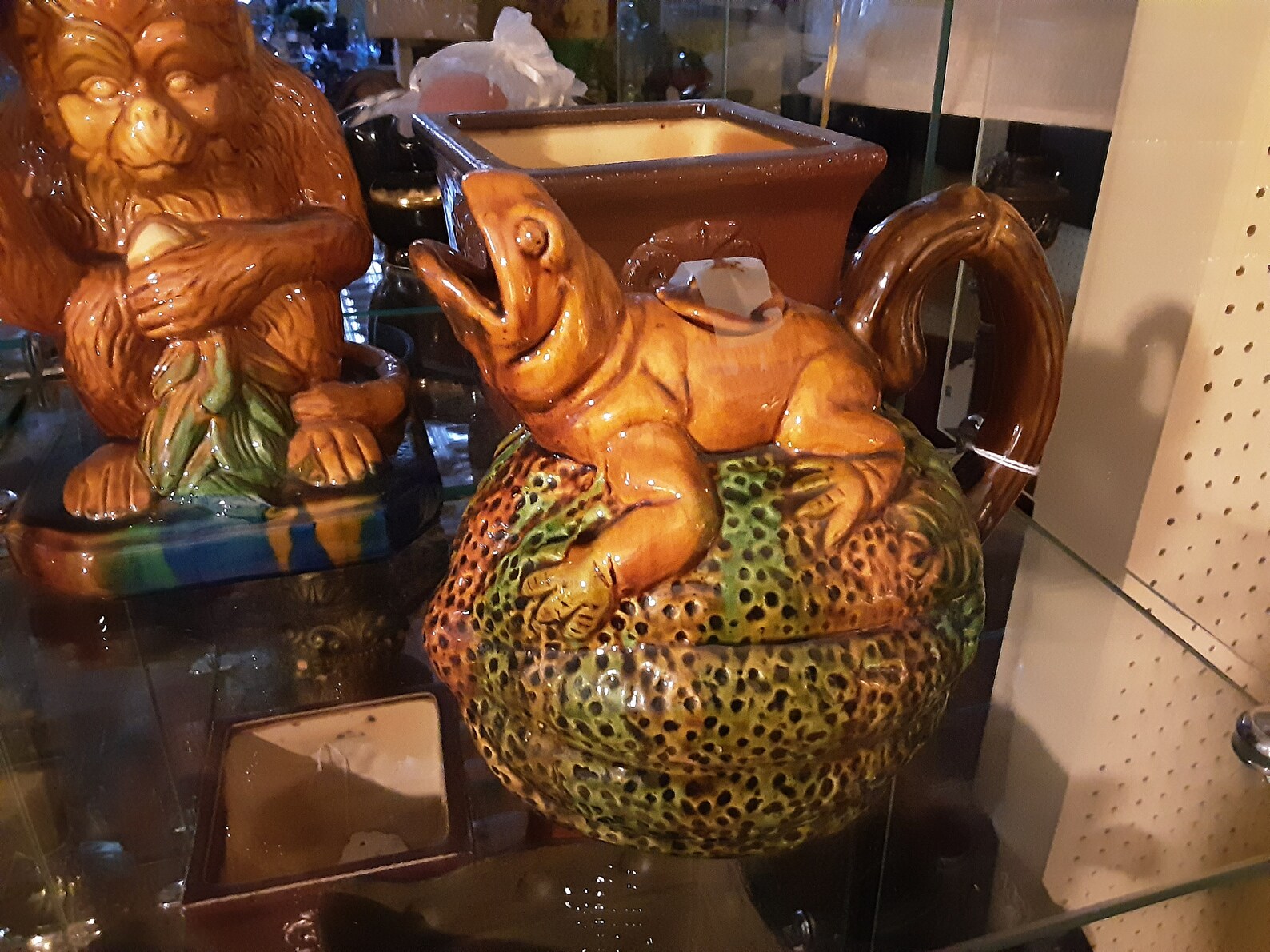 Teapot, Majolica Reproduction, Character Lizard (?or Frog?) - Etsy