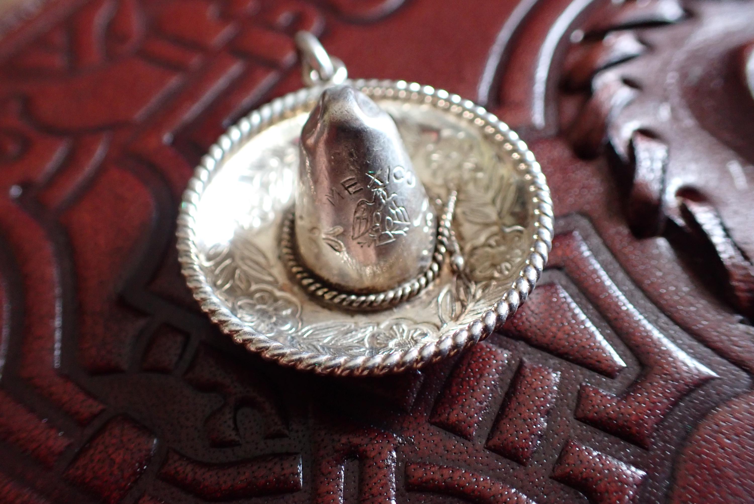 Sombrero Pendant - Etsy Sombrero Pendant - Etsy
