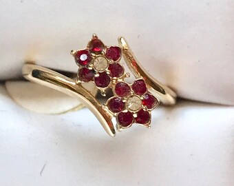 Ruby flower ring | Etsy