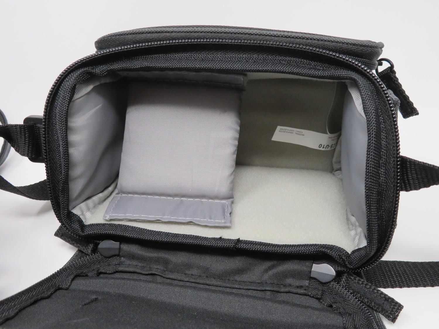 Vintage 1990s to 2000s Camera Bags - Hi-pro Sony & Samsonite ...