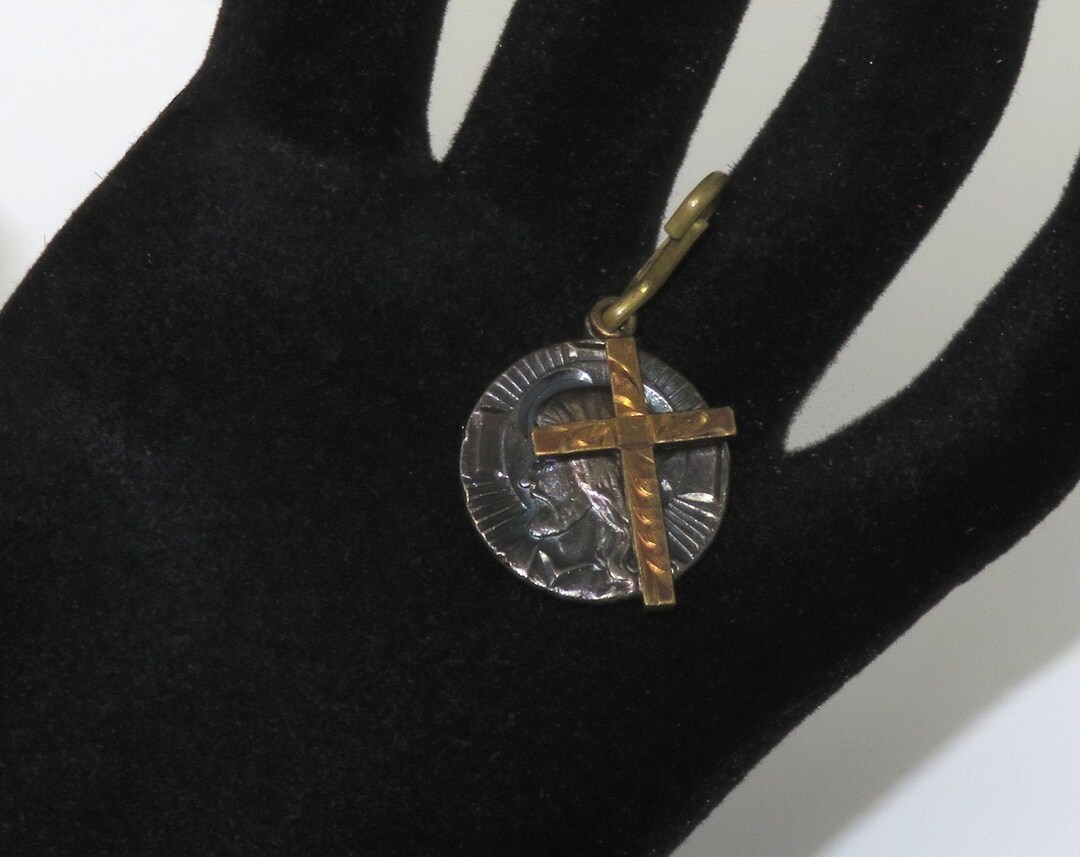 Vintage 1960s to 1970s Sterling Silver Methodist Token & Gold Tone ...