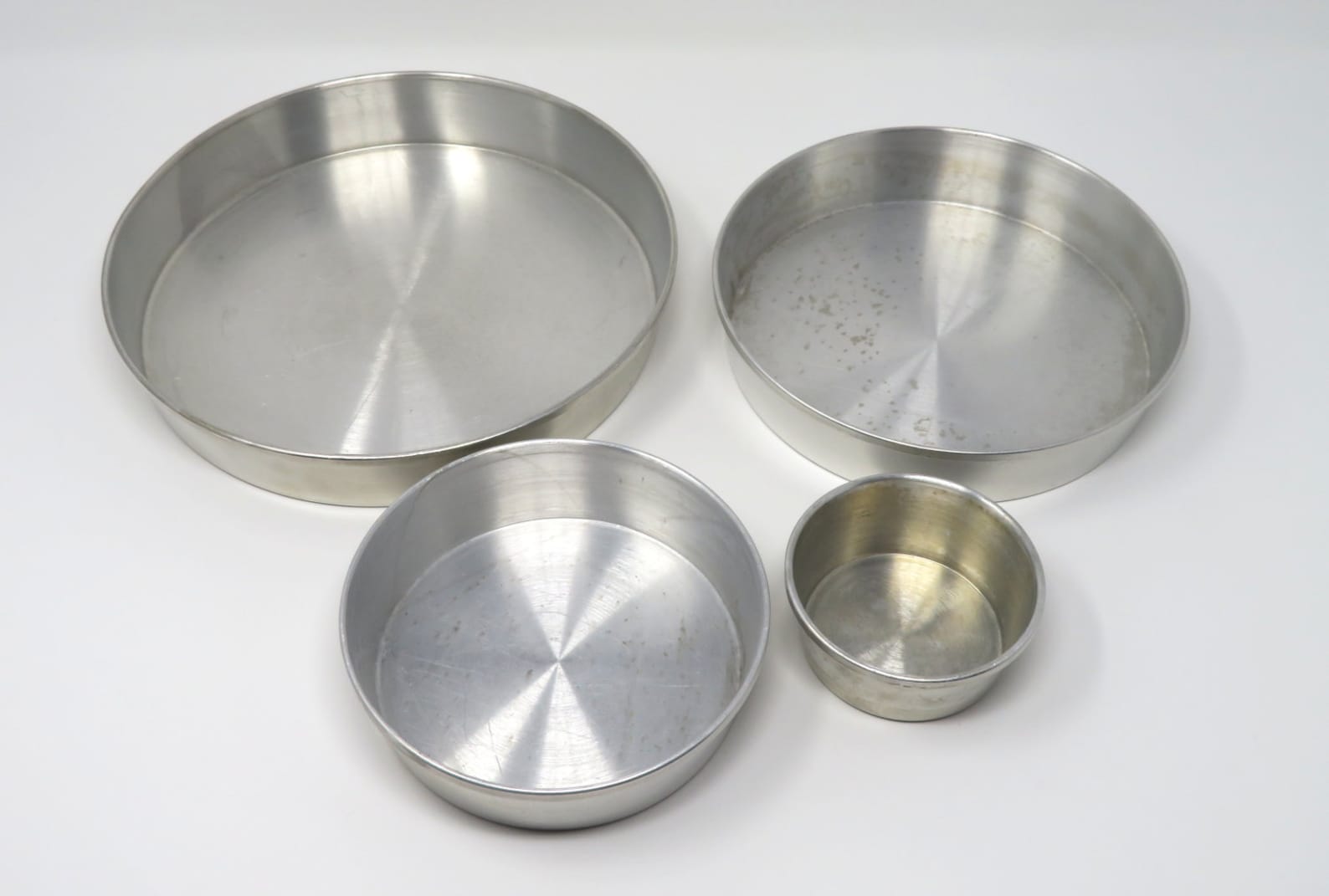 Vintage 1950s Aluminum Layer Cake Pans Round Baking Pans - Etsy