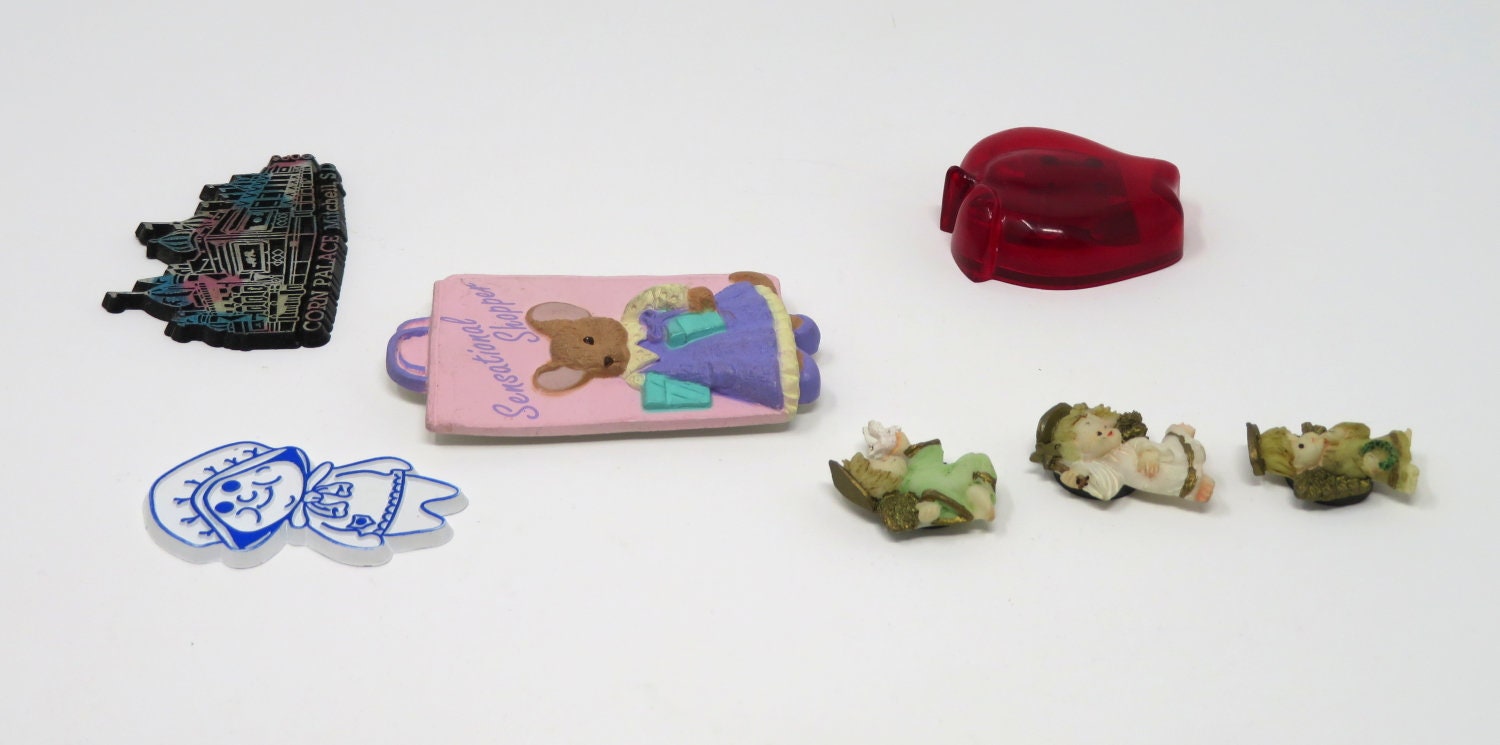 Vintage 1980s to 1990s Assorted Fridge Magnets | Novelty Kitchen Decor ...