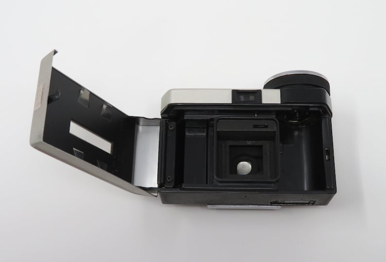 Vintage 1960s Kodak Instamatic 404 Uses New Flashcube Includes | Etsy