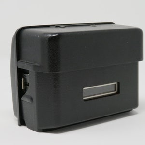 Vintage 1960s Kodak Instamatic 404 Uses New Flashcube Includes Camera ...