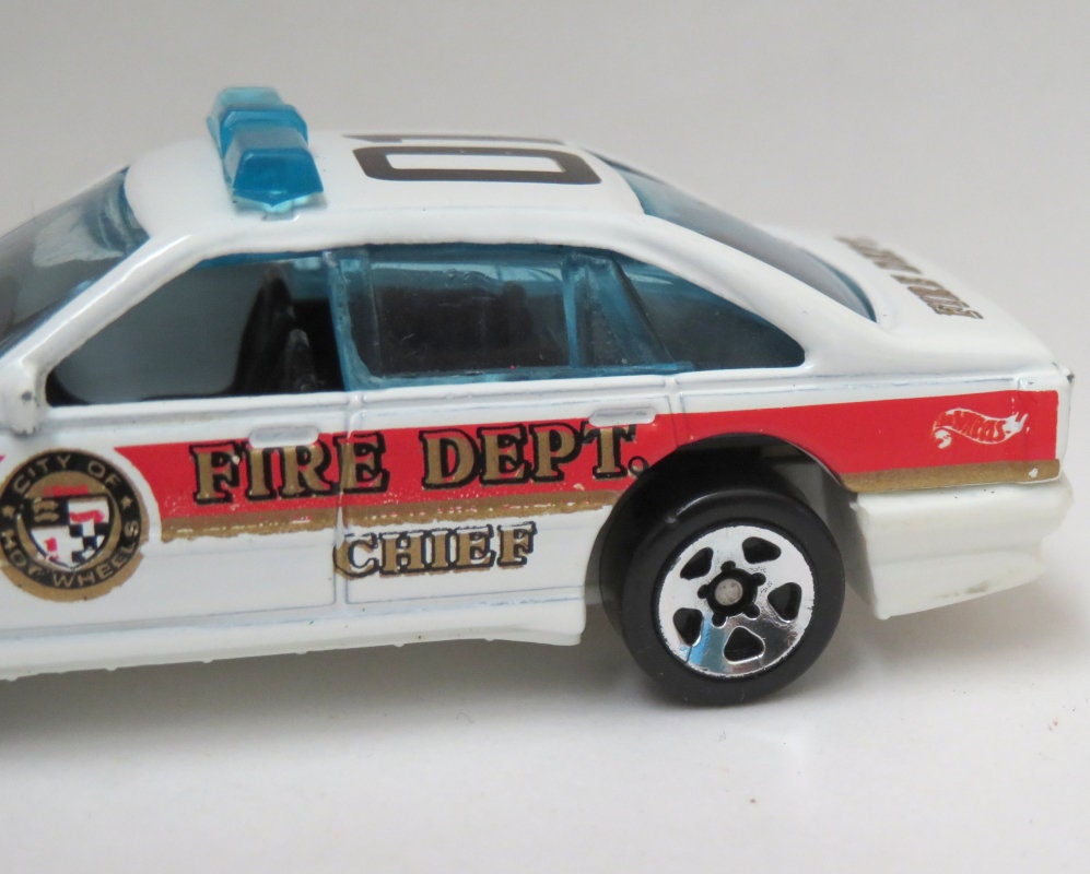 Vintage 1989 Hot Wheels Fire Chief Car by Mattel - Etsy
